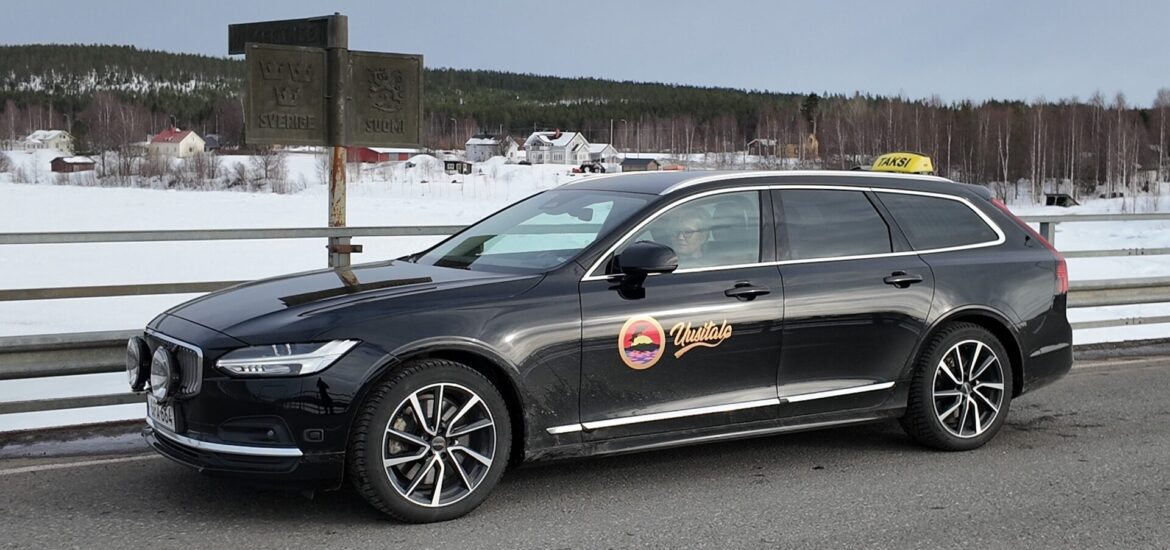 Taxi services of Pello Taxi between Finnish & Swedish Lapland